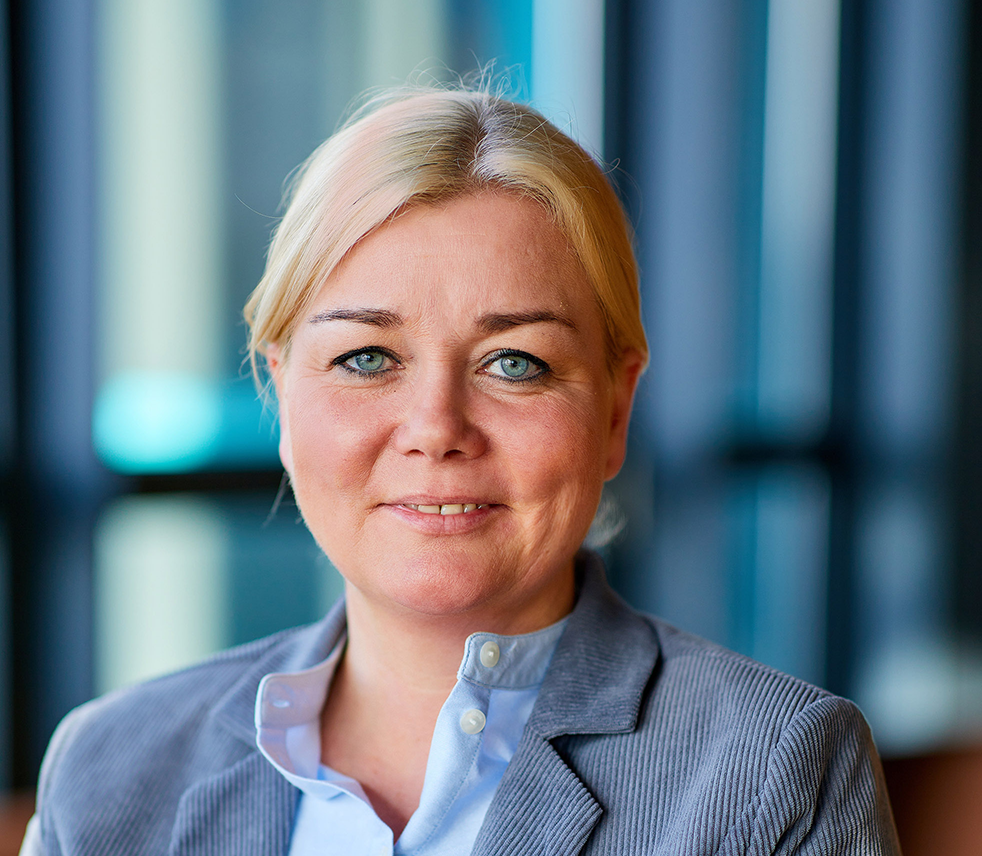 ams.Solution AG macht Umsatzplus und investiert in Zukunftsfähigkeit - ams.erp - Innovativer ...